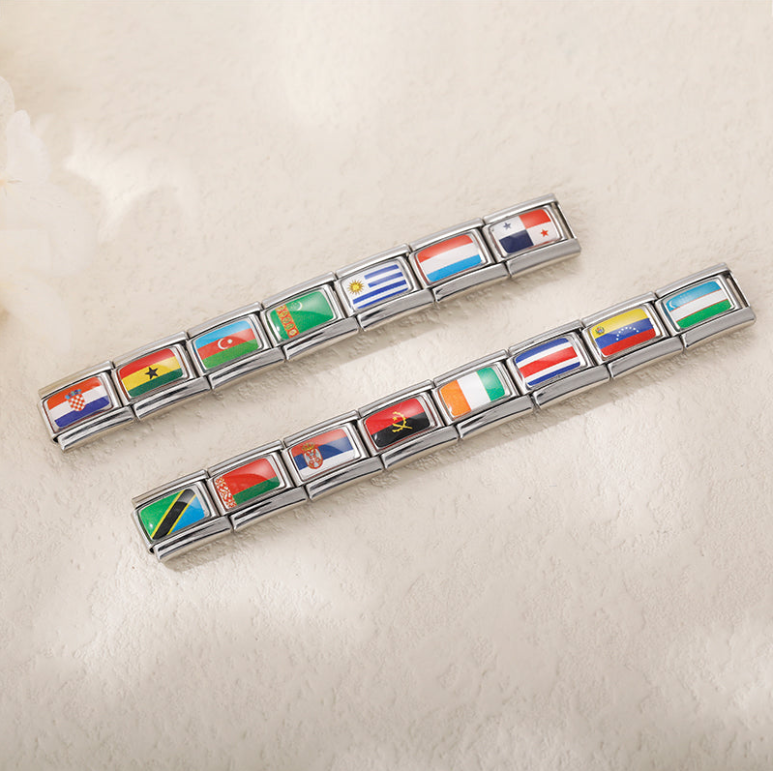 National flag – 777 charms